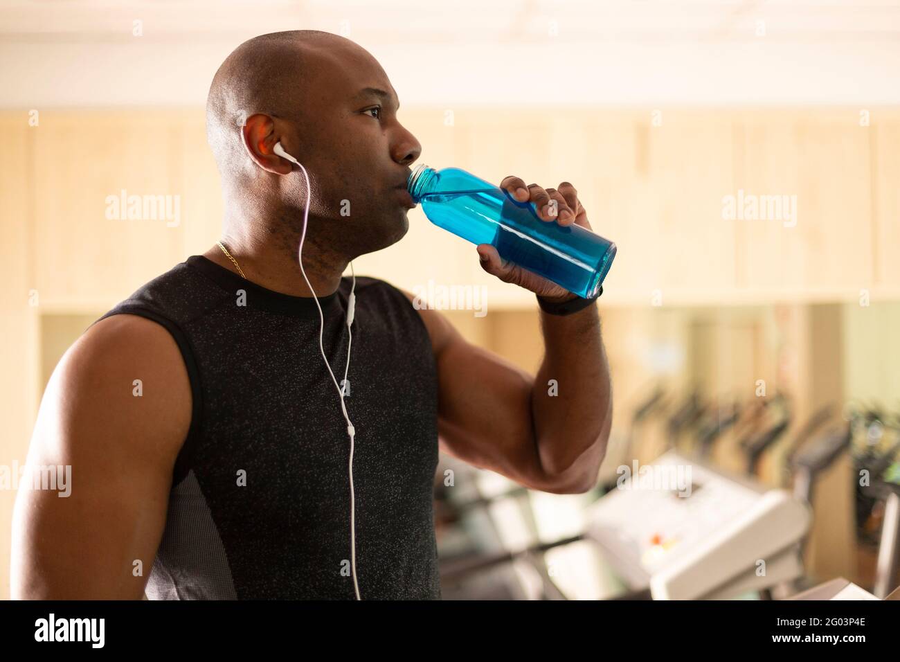 Headphones mineral water hi-res stock photography and images - Alamy