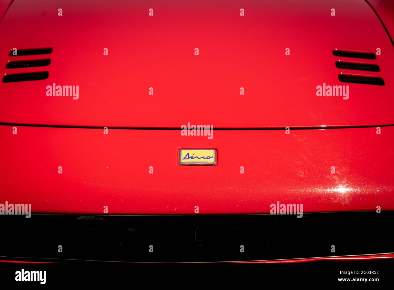 Ferarri supercar hi-res stock photography and images - Alamy