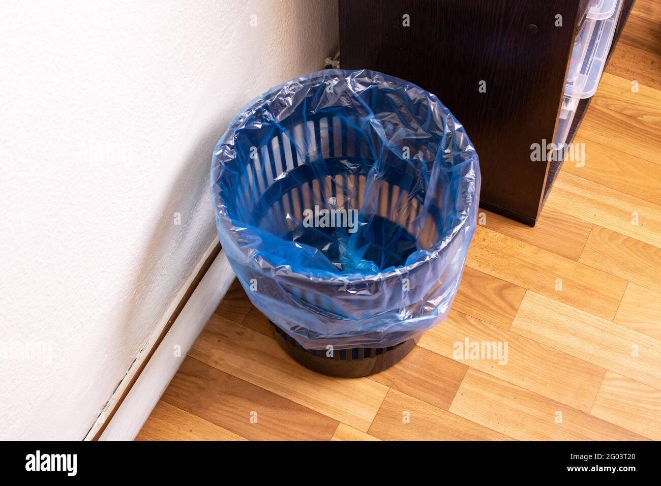 Recycle Bin Computer High Resolution Stock Photography and Images - Alamy