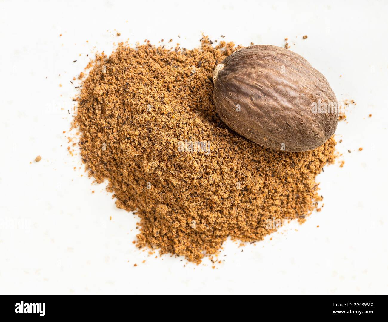 Top view pile nutmeg hi-res stock photography and images - Alamy