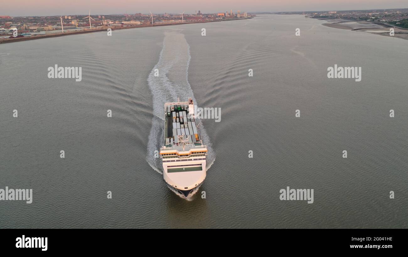 Mersey estuary wide view hi-res stock photography and images - Alamy