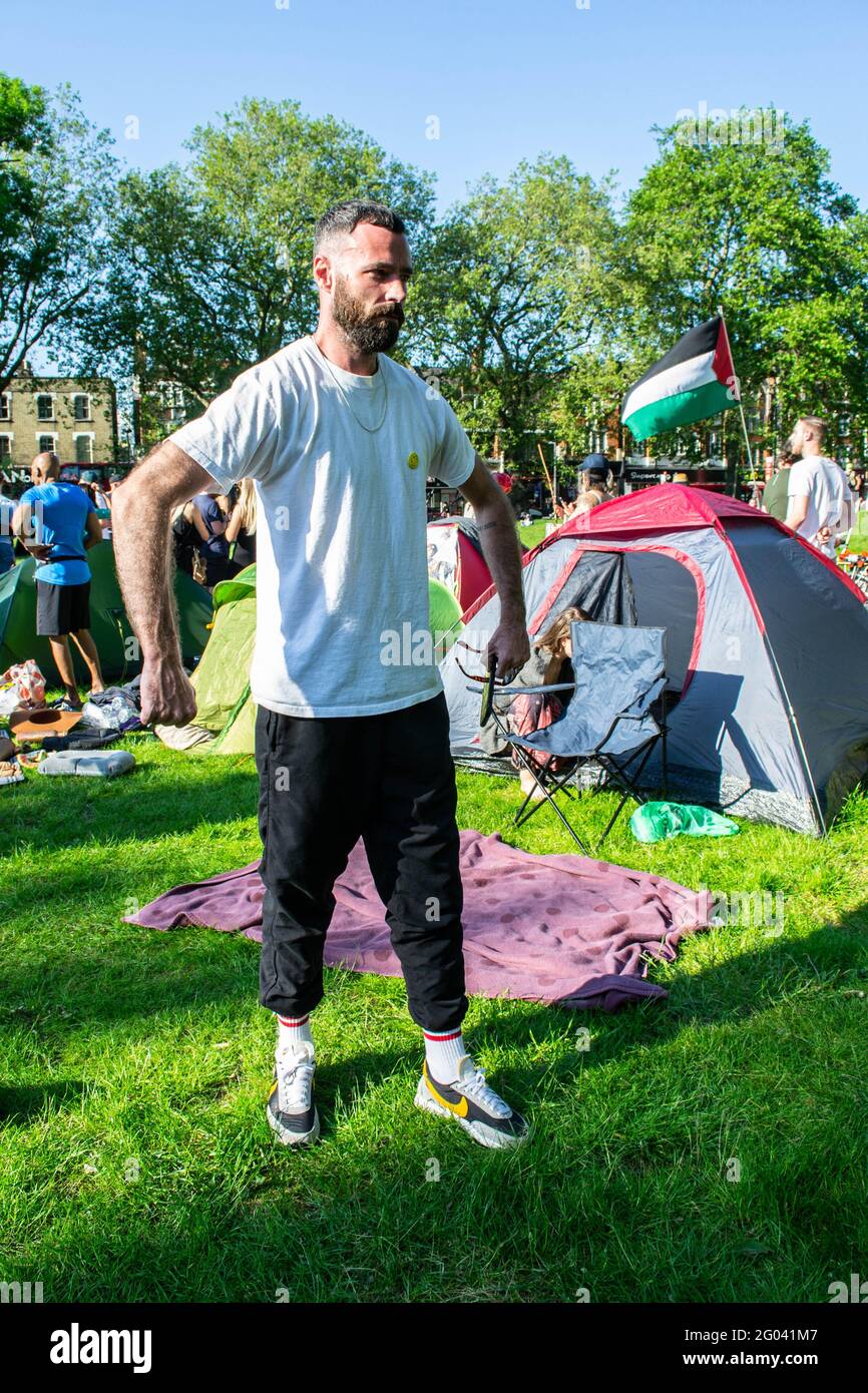 Sean ward coronation street hi-res stock photography and images - Alamy