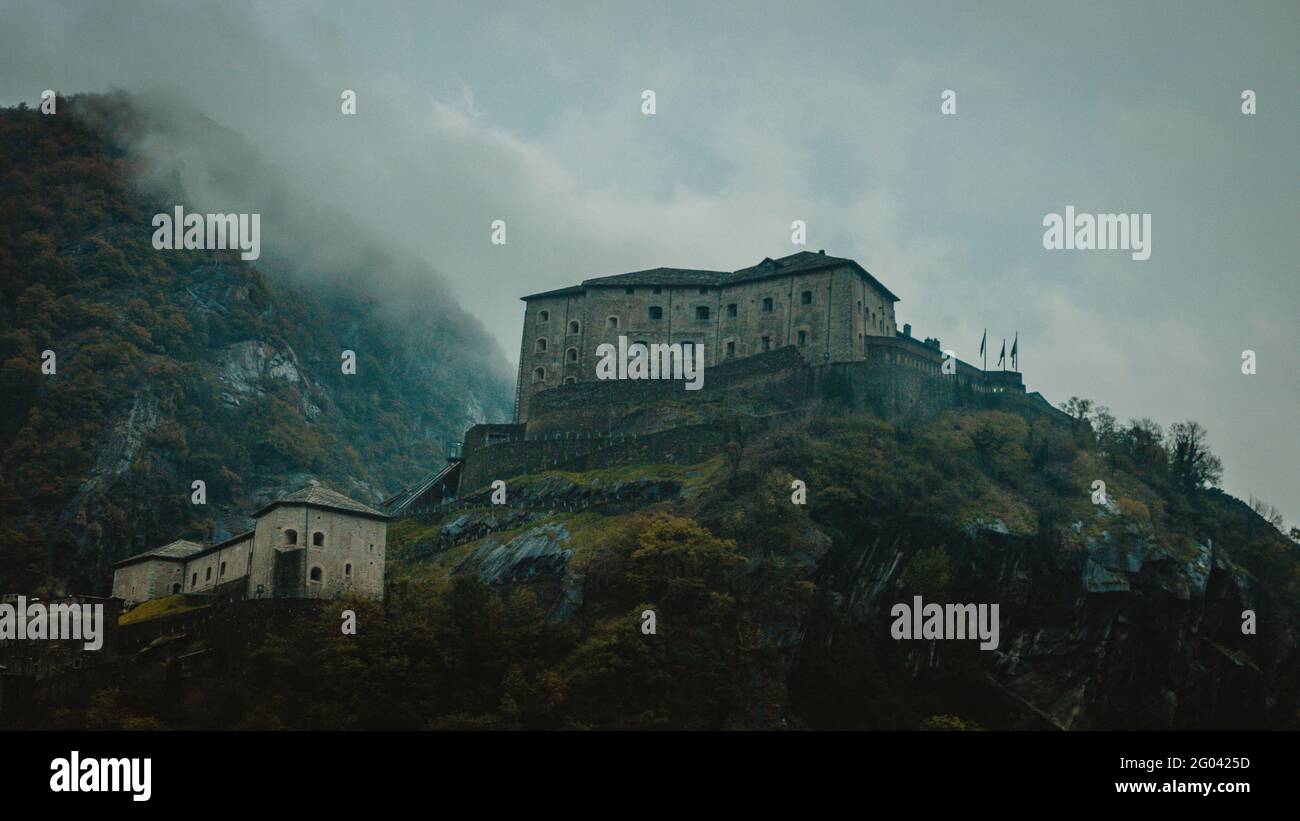 Bard historical hi-res stock photography and images - Alamy