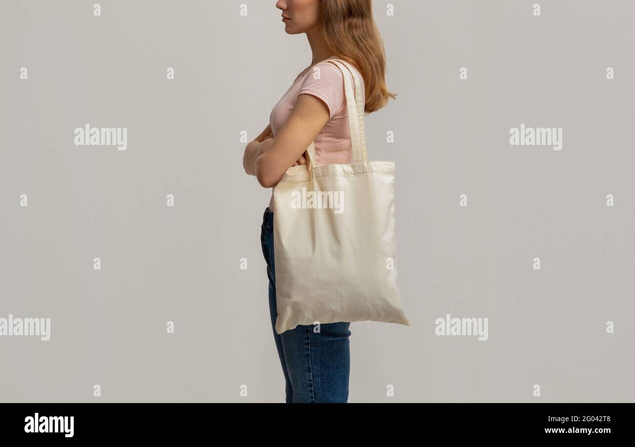 Side view green shopping bag hi-res stock photography and images - Alamy