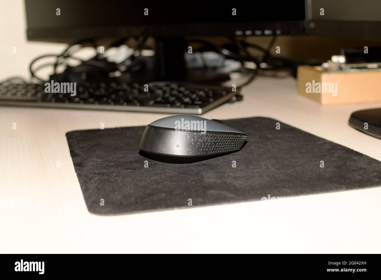 Optical mouse interior hi-res stock photography and images - Alamy