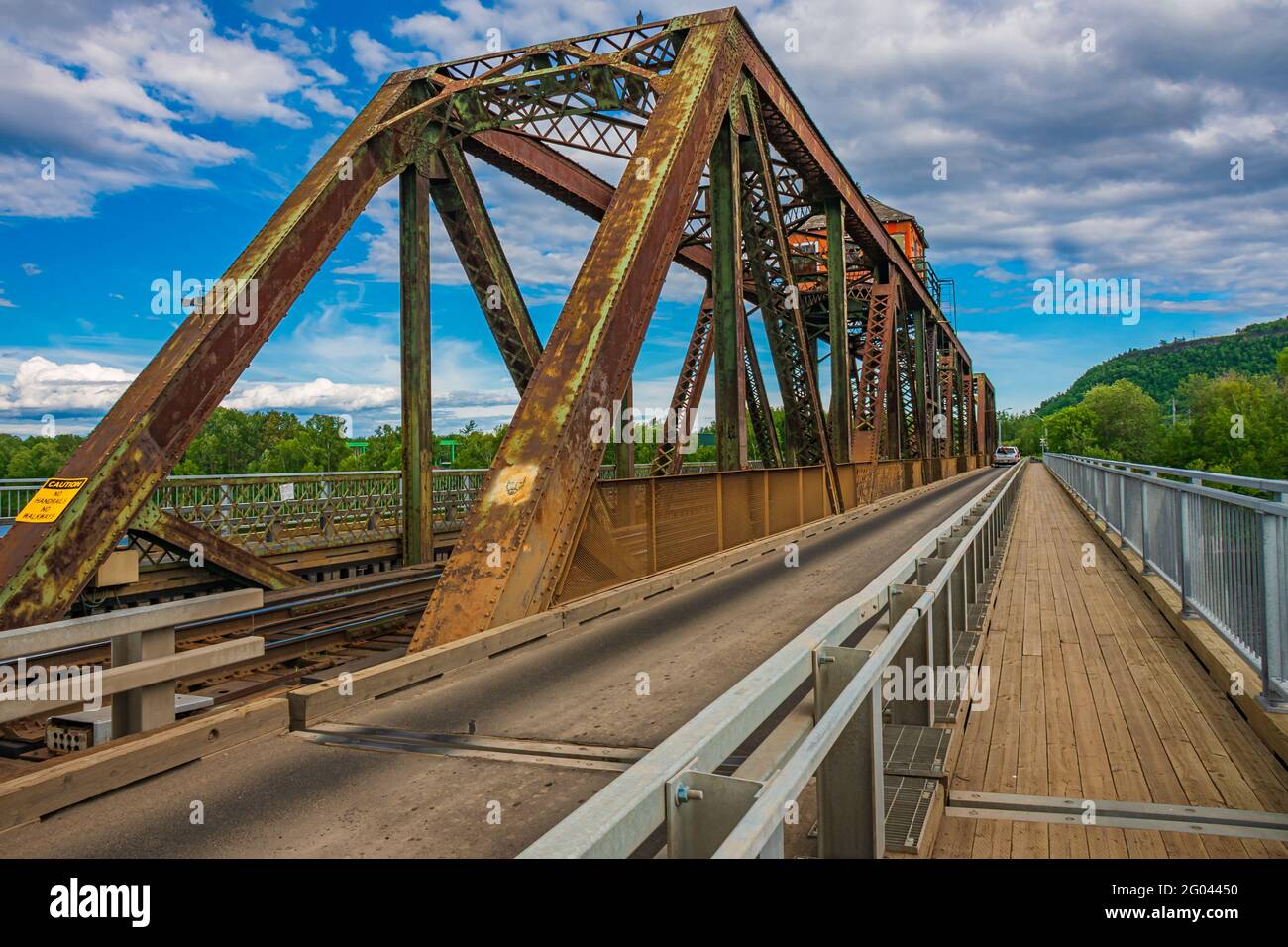 Beautiful iron bridge hi-res stock photography and images - Alamy