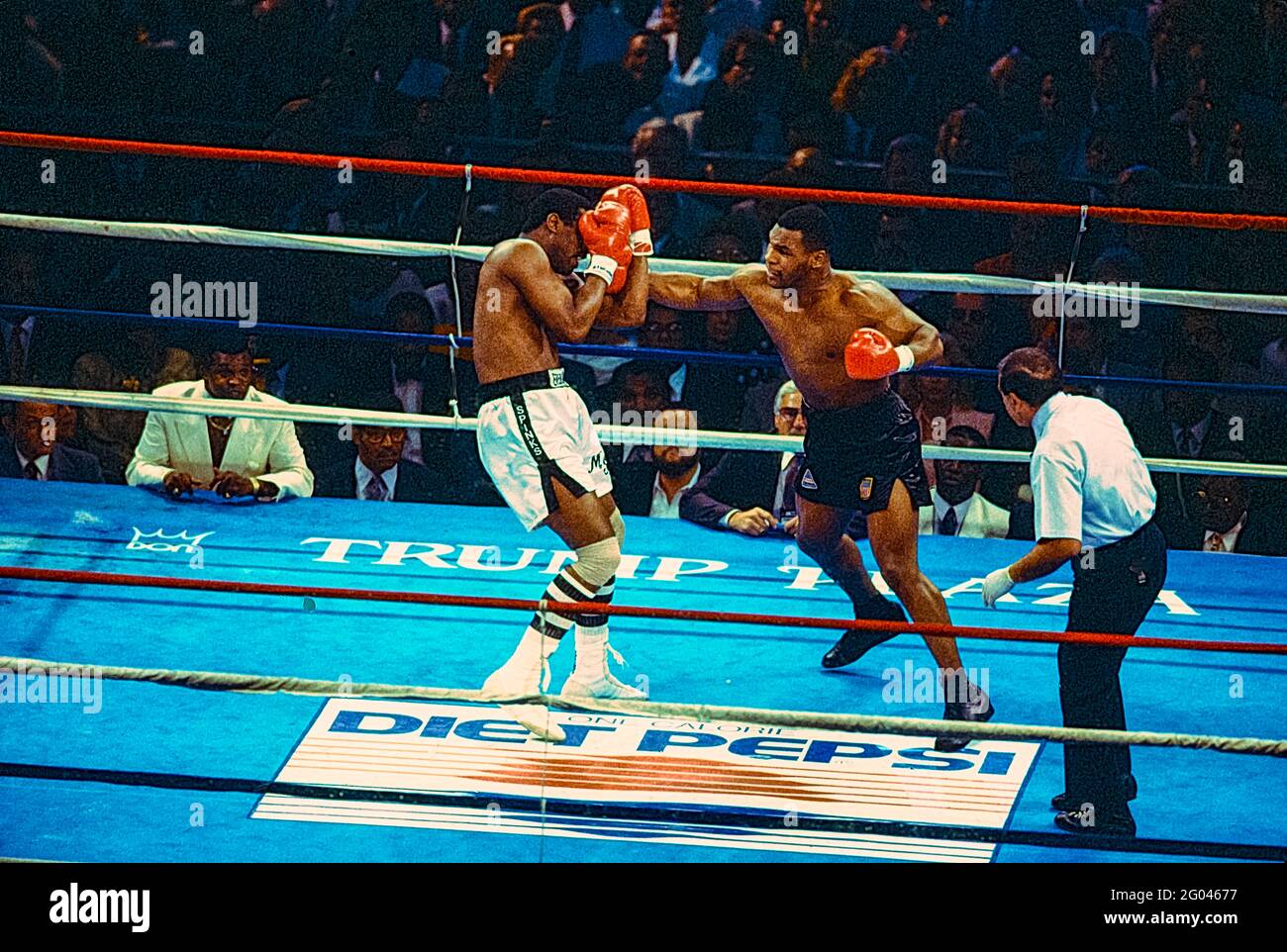 Michael spinks hi-res stock photography and images - Alamy