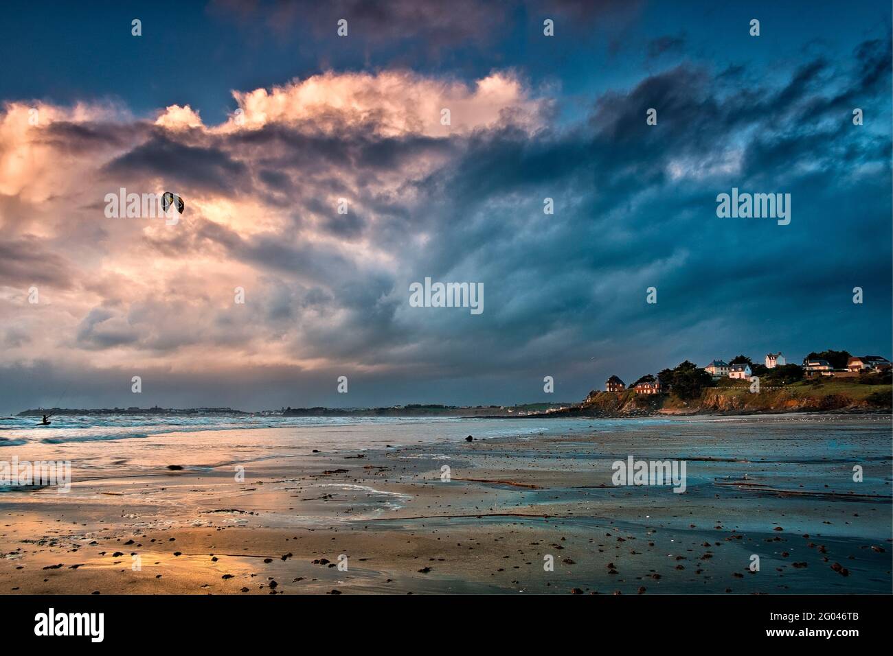 Saint marc sur mer beach hi-res stock photography and images - Alamy