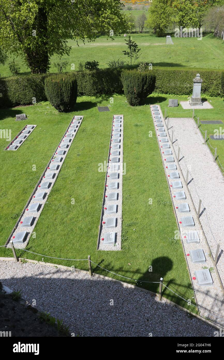 Childrens graves at cemetry hi-res stock photography and images - Alamy