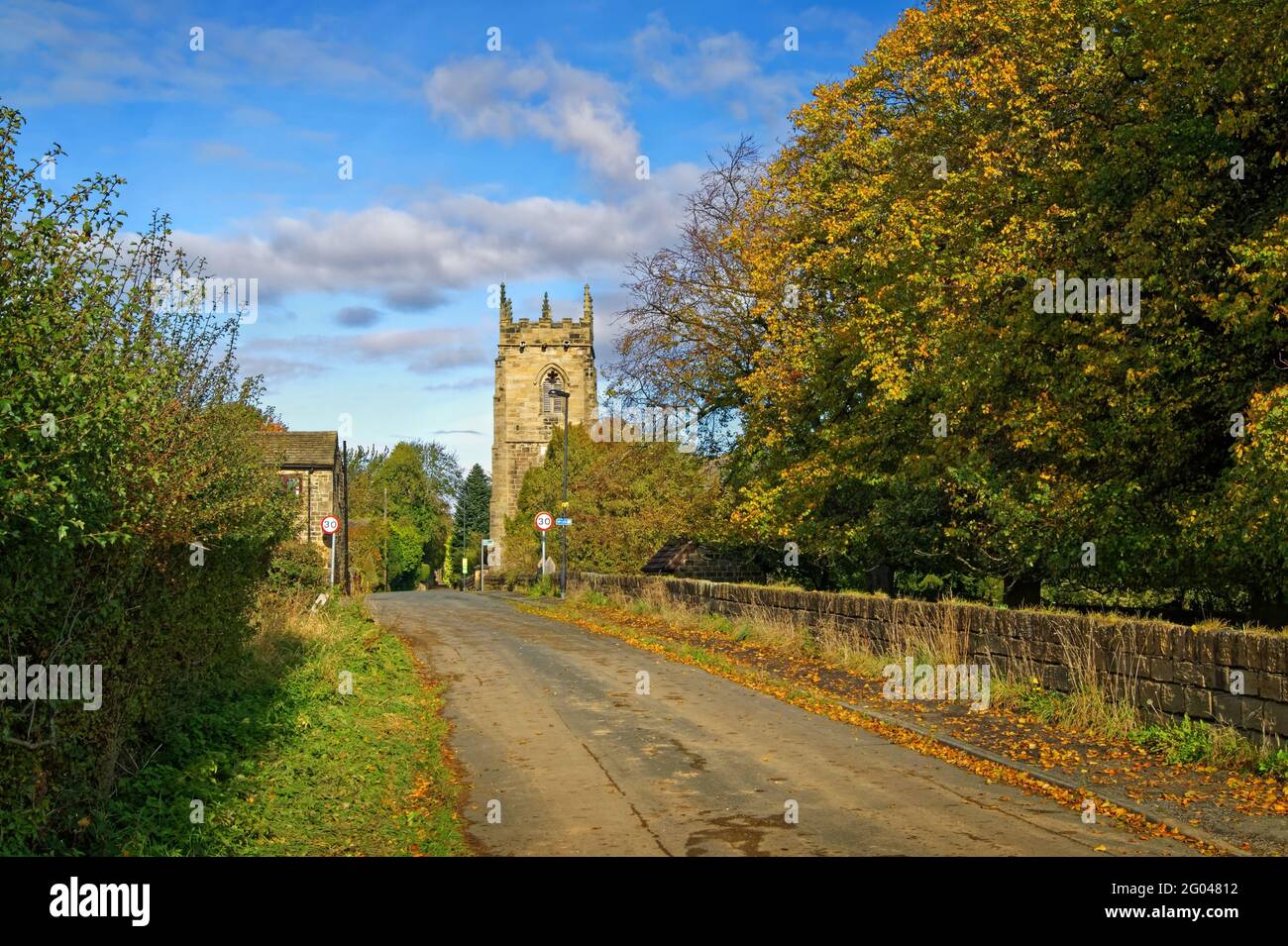 Yorkshire village with listed buildings hi-res stock photography and ...