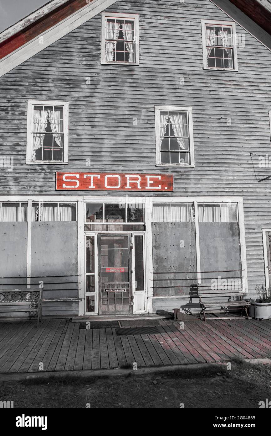 Vintage Historic Convenience Store Canada Stock Photo - Alamy