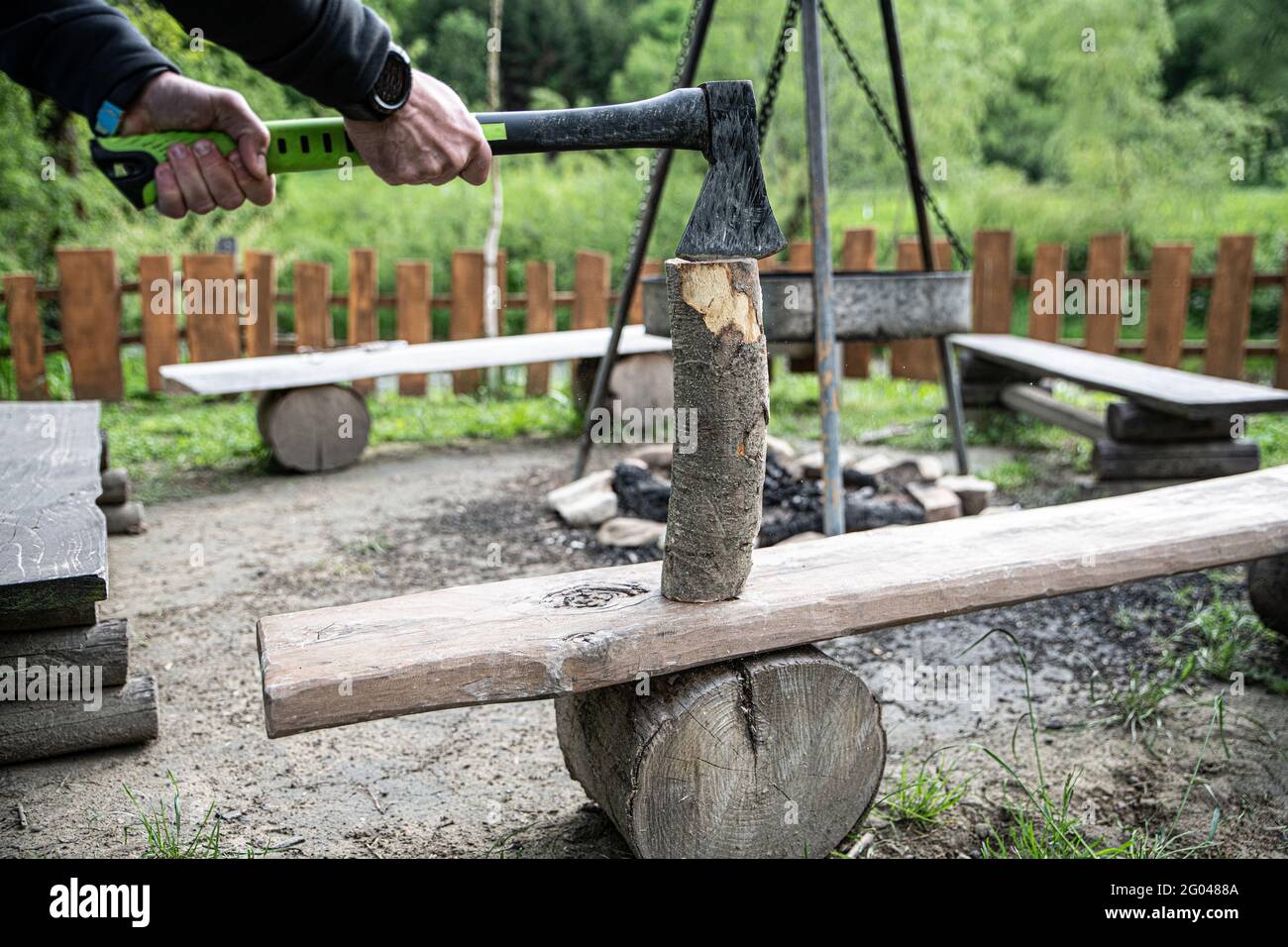 Hitting man with axe hi-res stock photography and images - Alamy