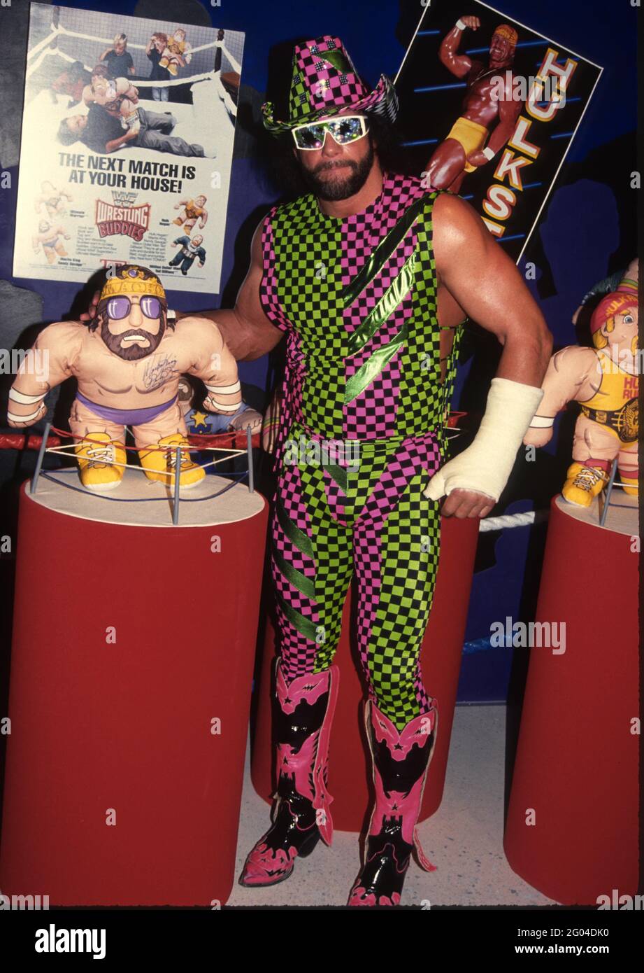 Macho man randy savage hi-res stock photography and images - Alamy