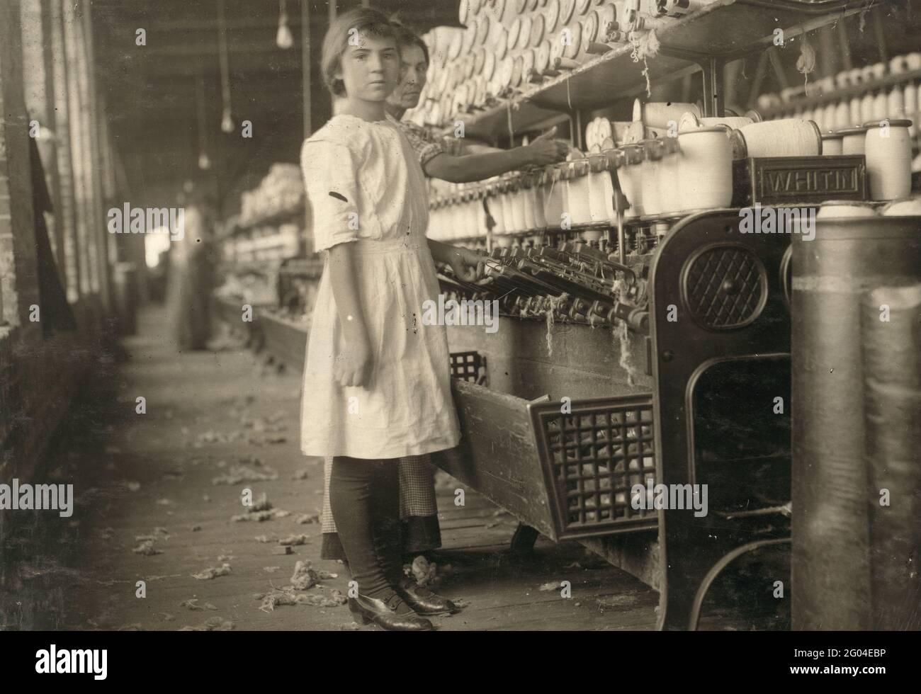 Child labour textile mills hi-res stock photography and images - Alamy