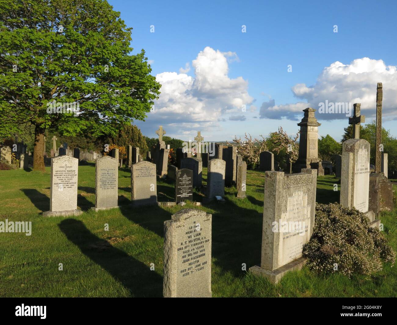 Rows of headstones set along semi-circular avenues, a peaceful final ...