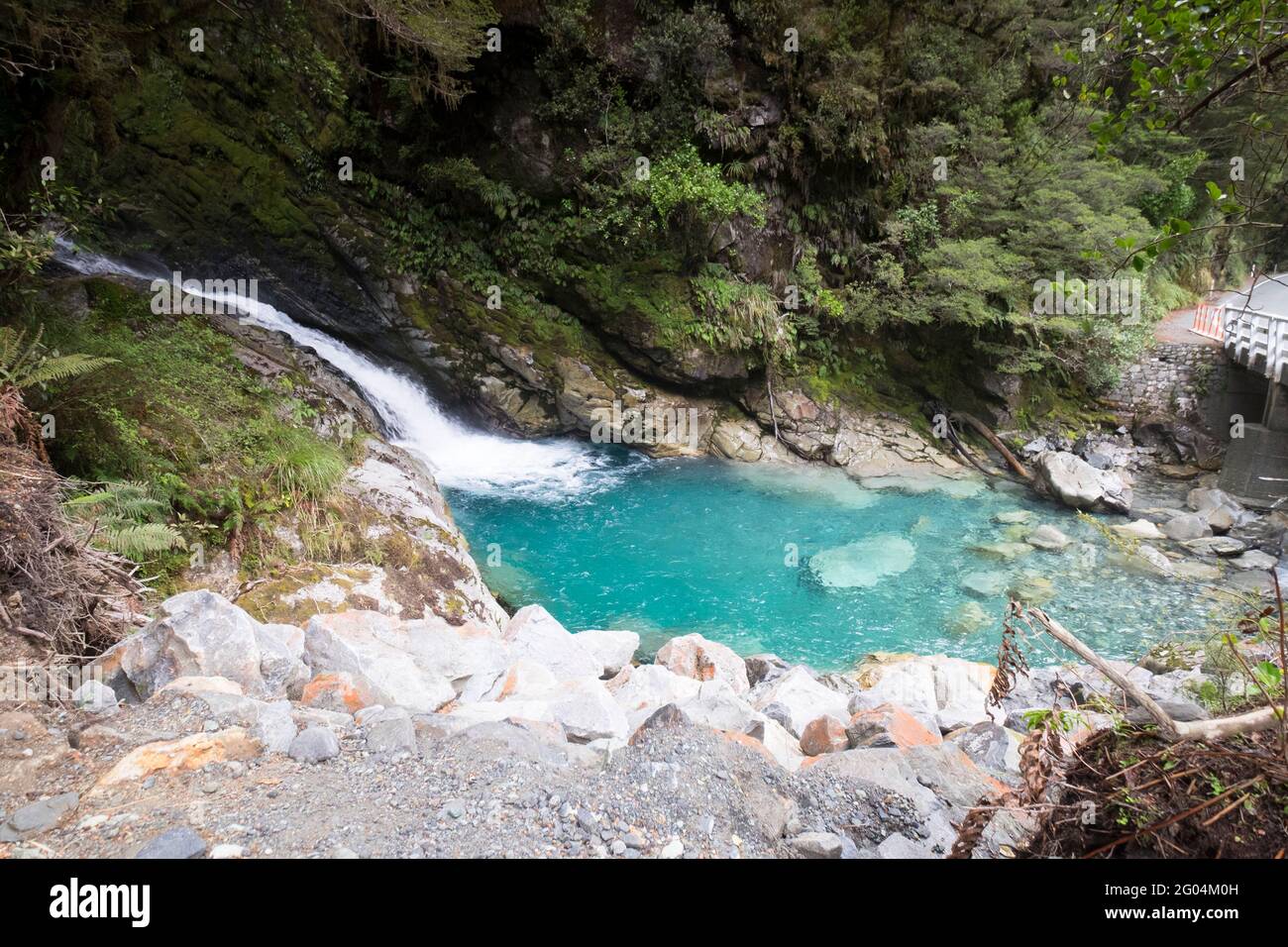Streams and lakes of New Zealand Stock Photo - Alamy