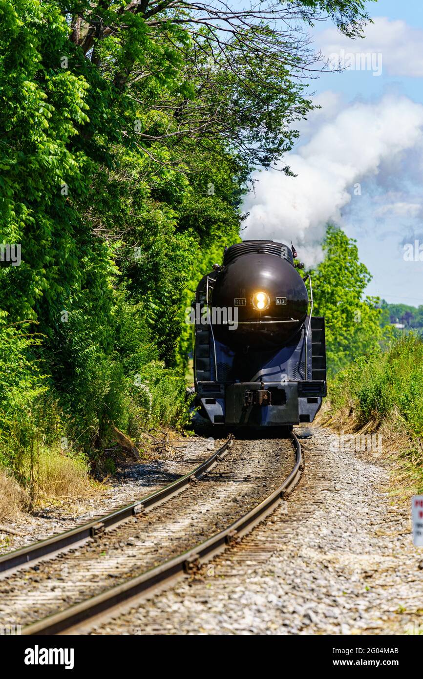 611 j class locomotive hi-res stock photography and images - Alamy