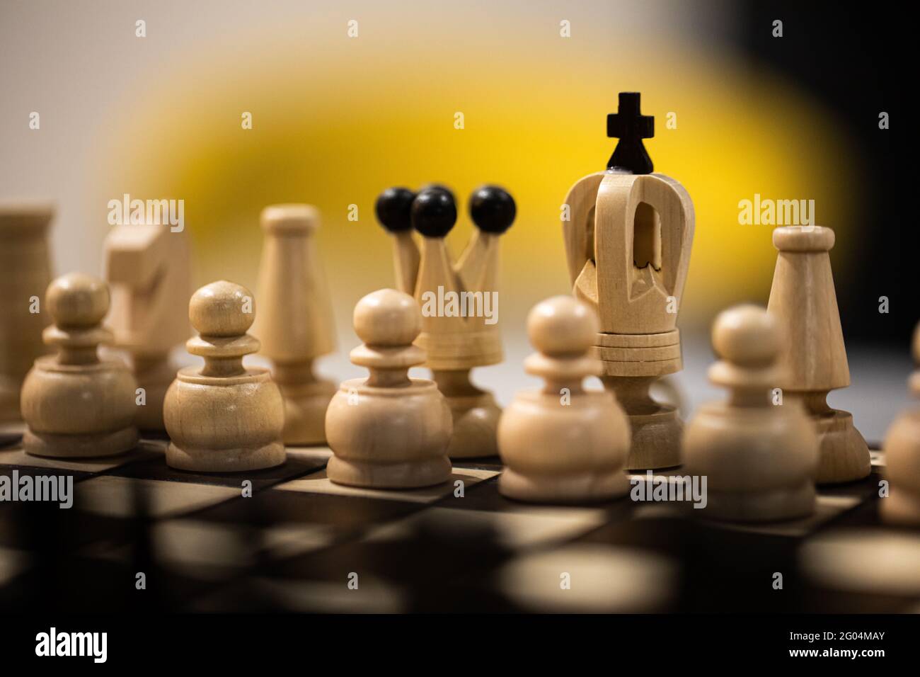Beginners chess hi-res stock photography and images - Alamy