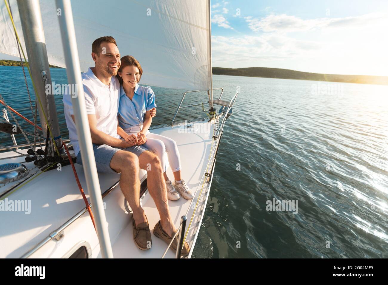 Romantic couple on cruise ship hi-res stock photography and images - Alamy