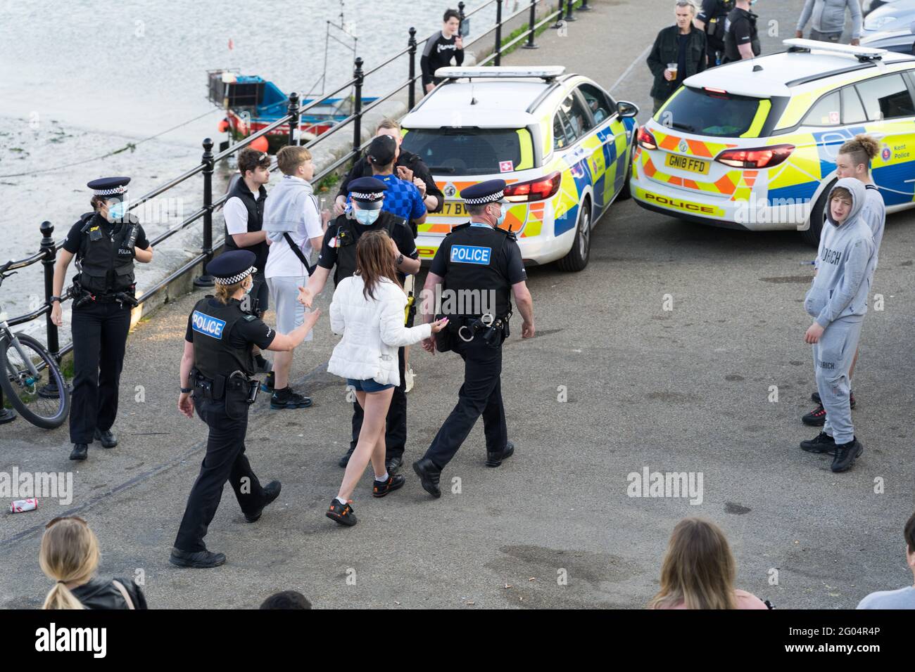 Police man and women on site attending an incident outside Margate ...