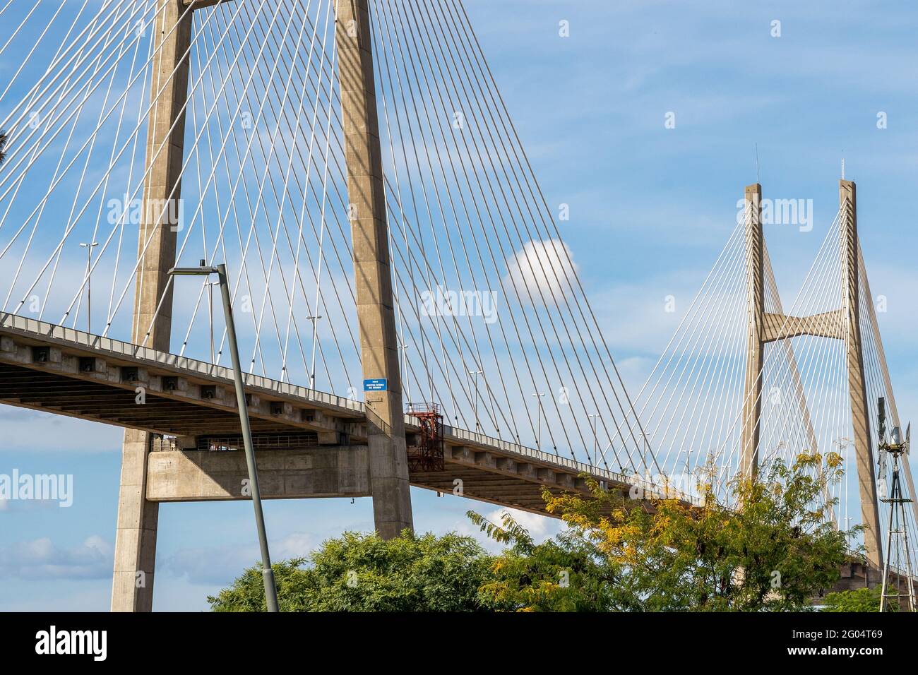 Rosario victoria bridge argentina hi-res stock photography and images ...