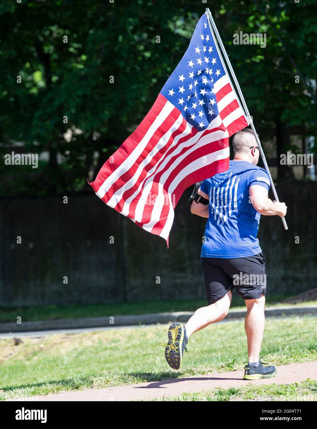 Runner american flag hi-res stock photography and images - Alamy
