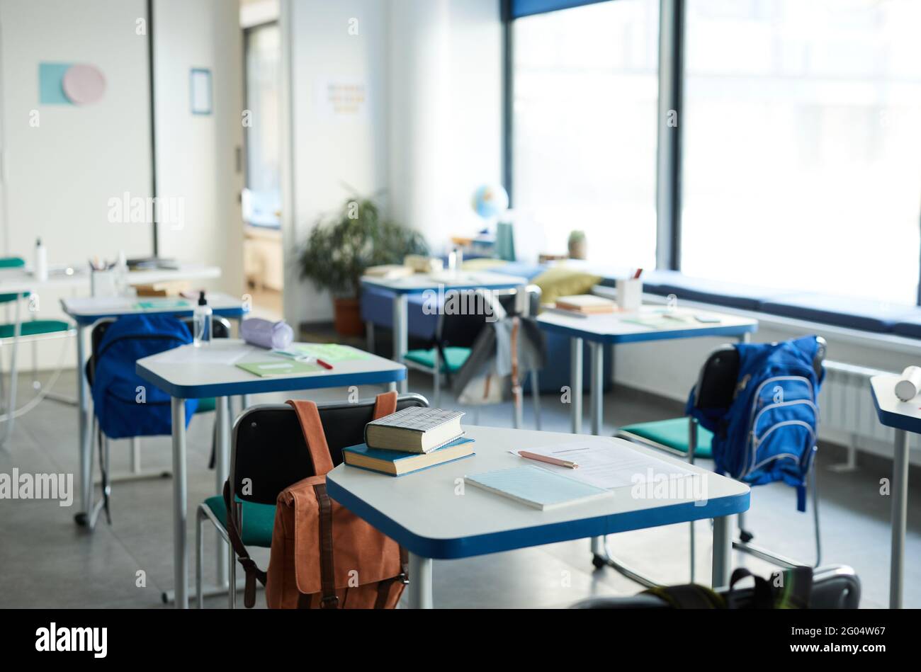 Kids desk background hi-res stock photography and images - Alamy