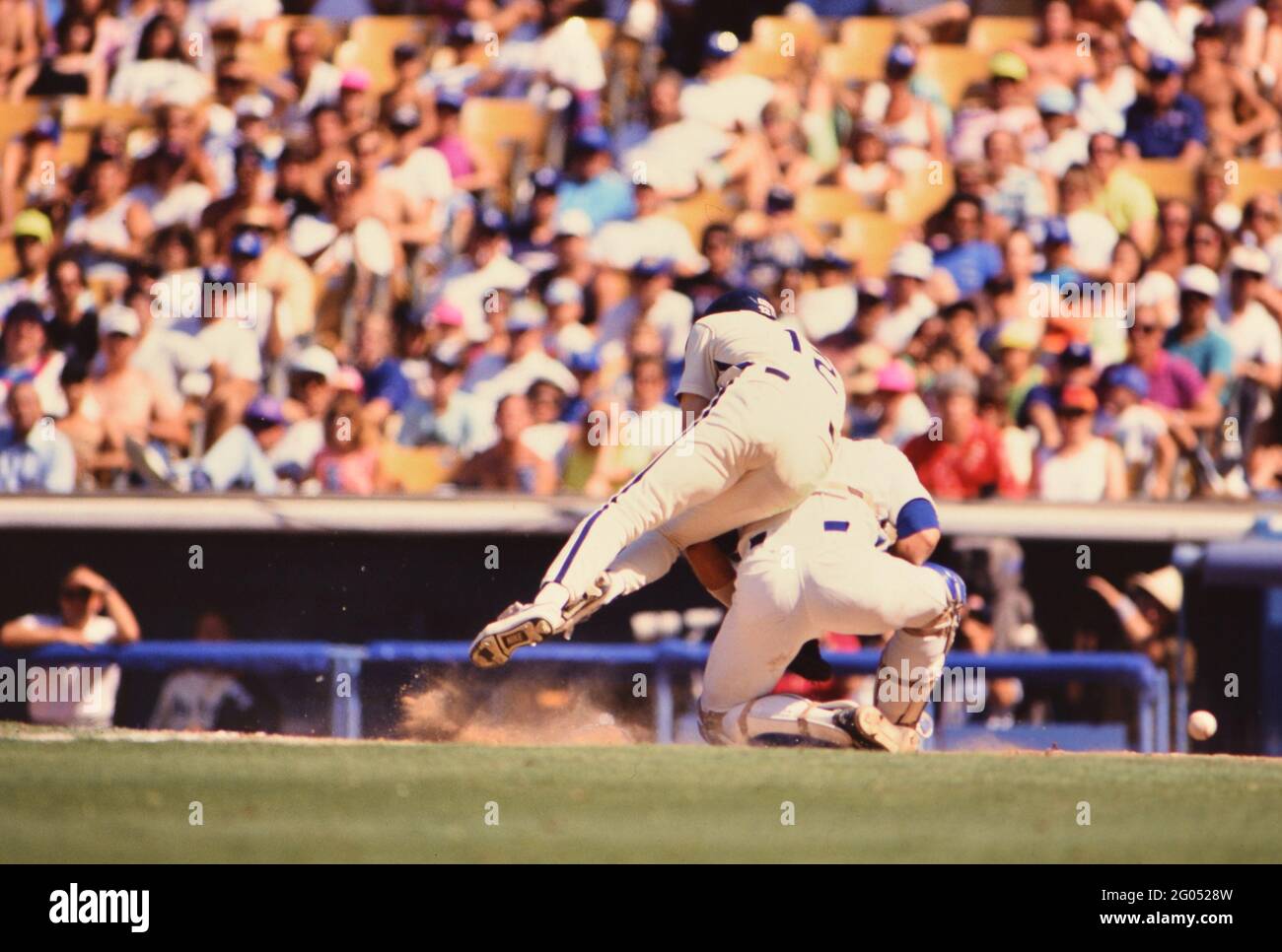 Los Angeles baseball player Gary Carter-- Please credit photographer ...