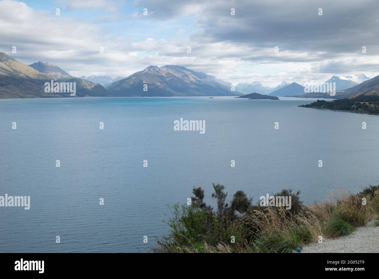 Streams and lakes of New Zealand Stock Photo - Alamy