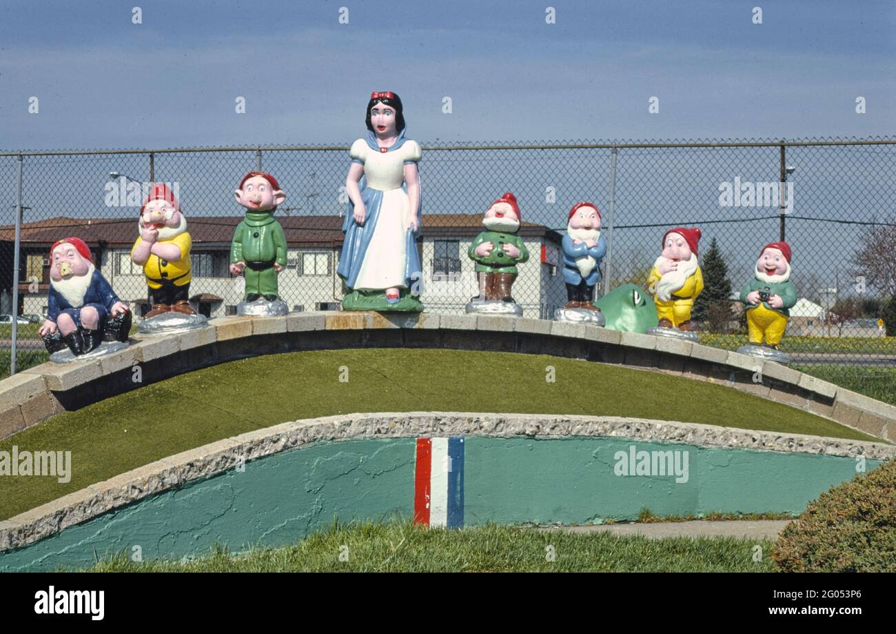 1980s miniature golf hi-res stock photography and images - Alamy
