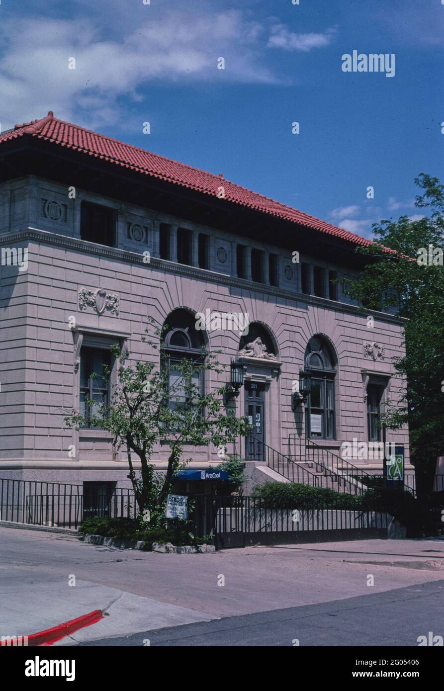 Fort collins contemporary art museum hi-res stock photography and ...