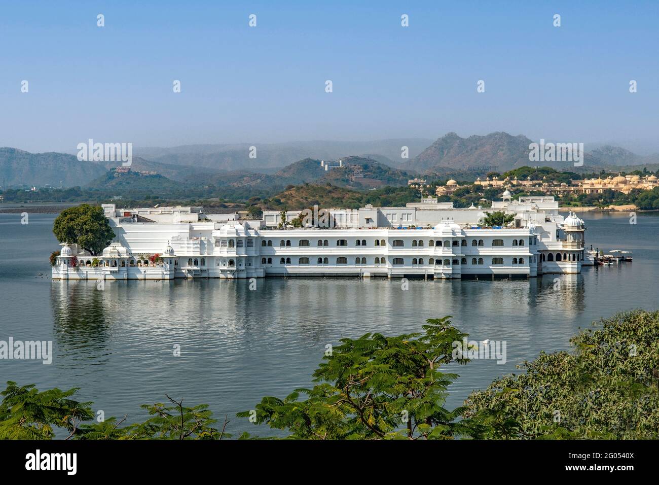 Udaipur City Palace Lake