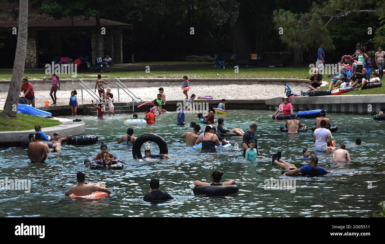 Kelly float hi-res stock photography and images - Alamy