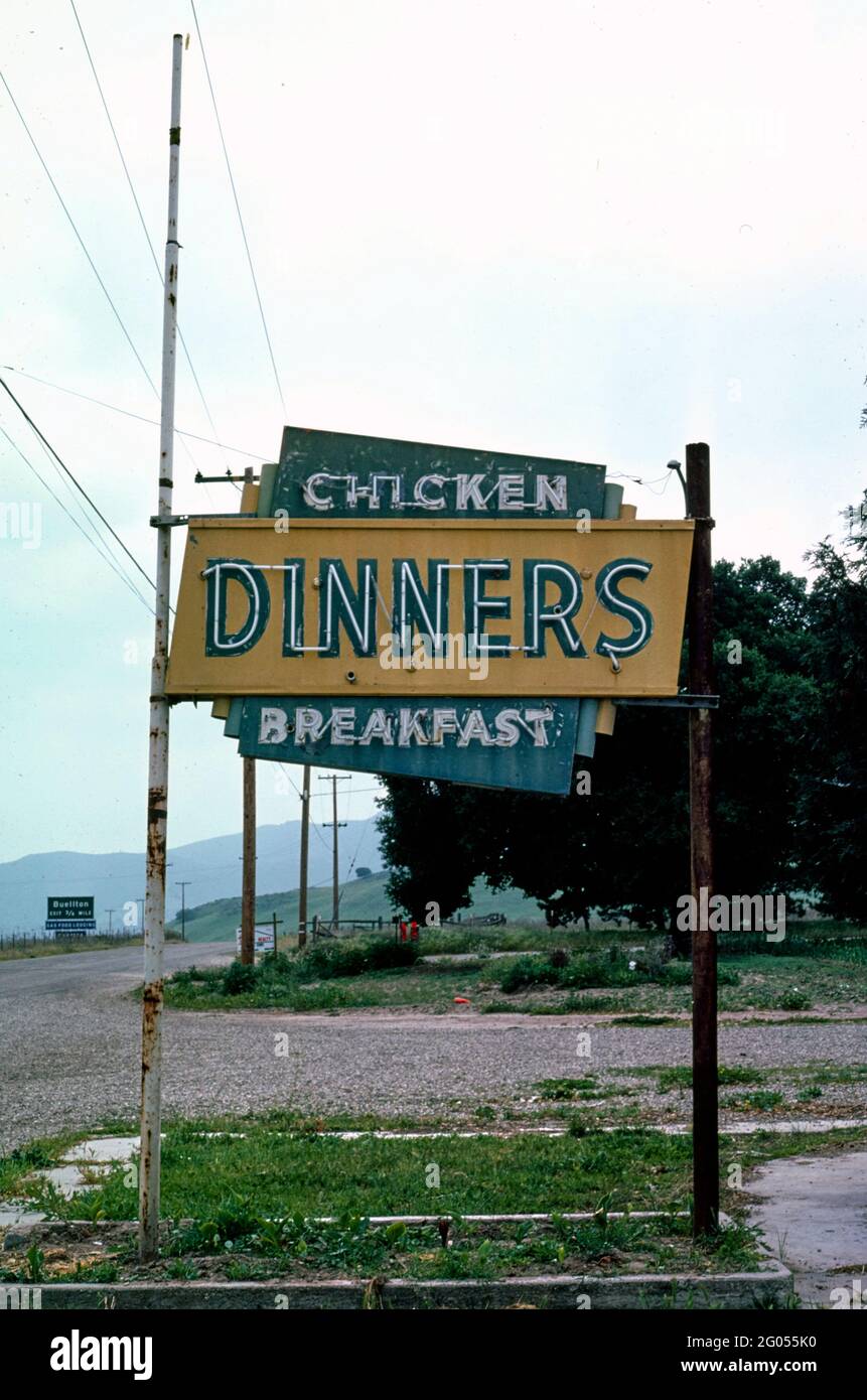 1970s chicken restaurants hi-res stock photography and images - Alamy