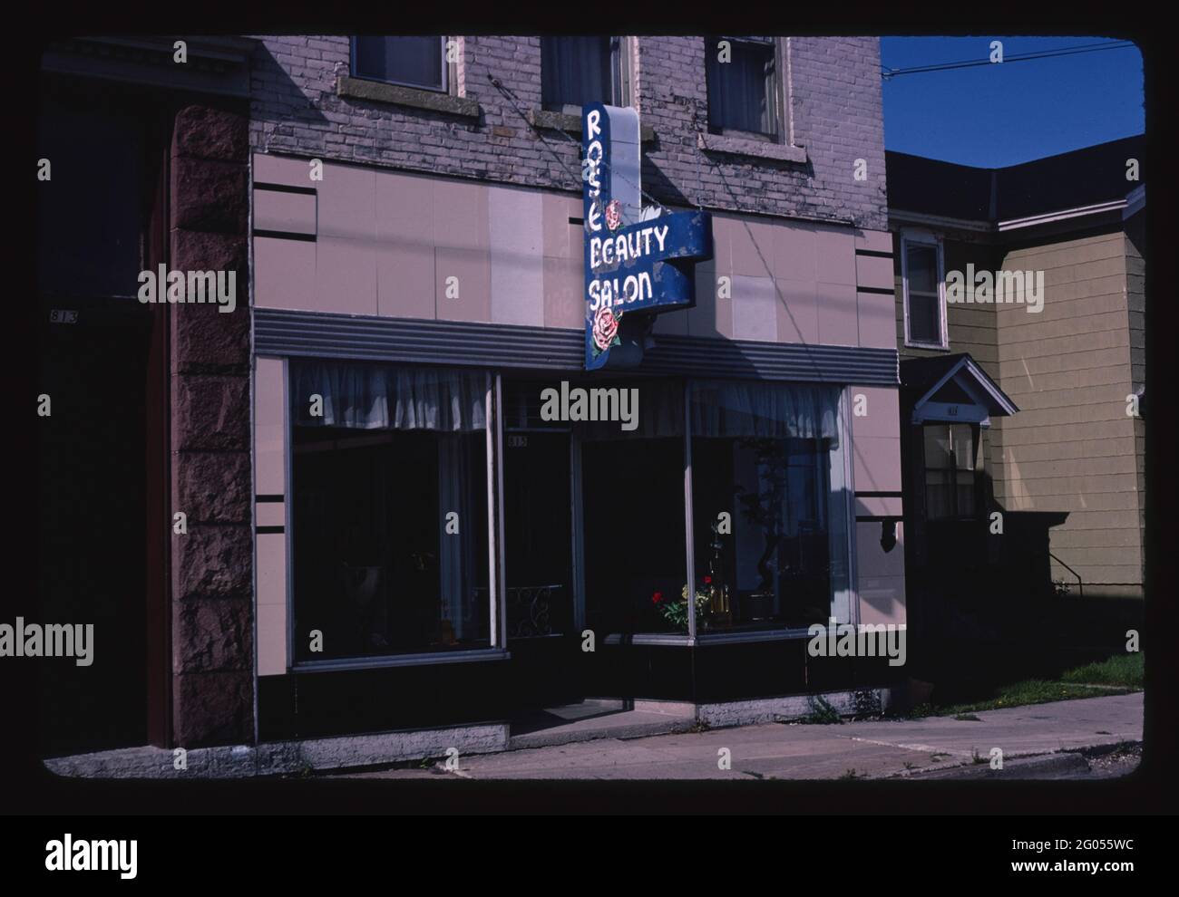 1980s America - Rose Beauty Salon, Menominee, Michigan 1980 Stock Photo ...