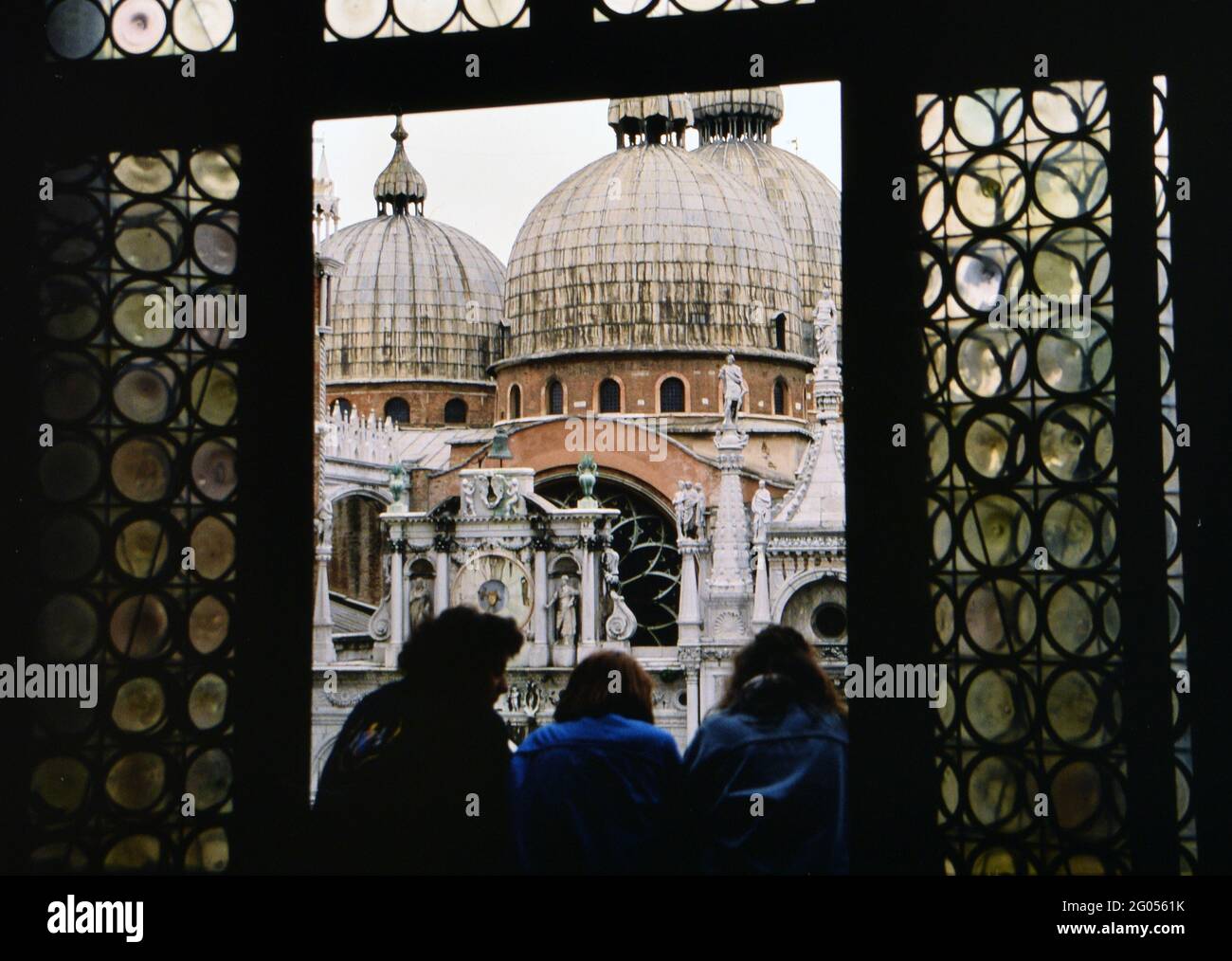 1990s architecture hi-res stock photography and images - Alamy