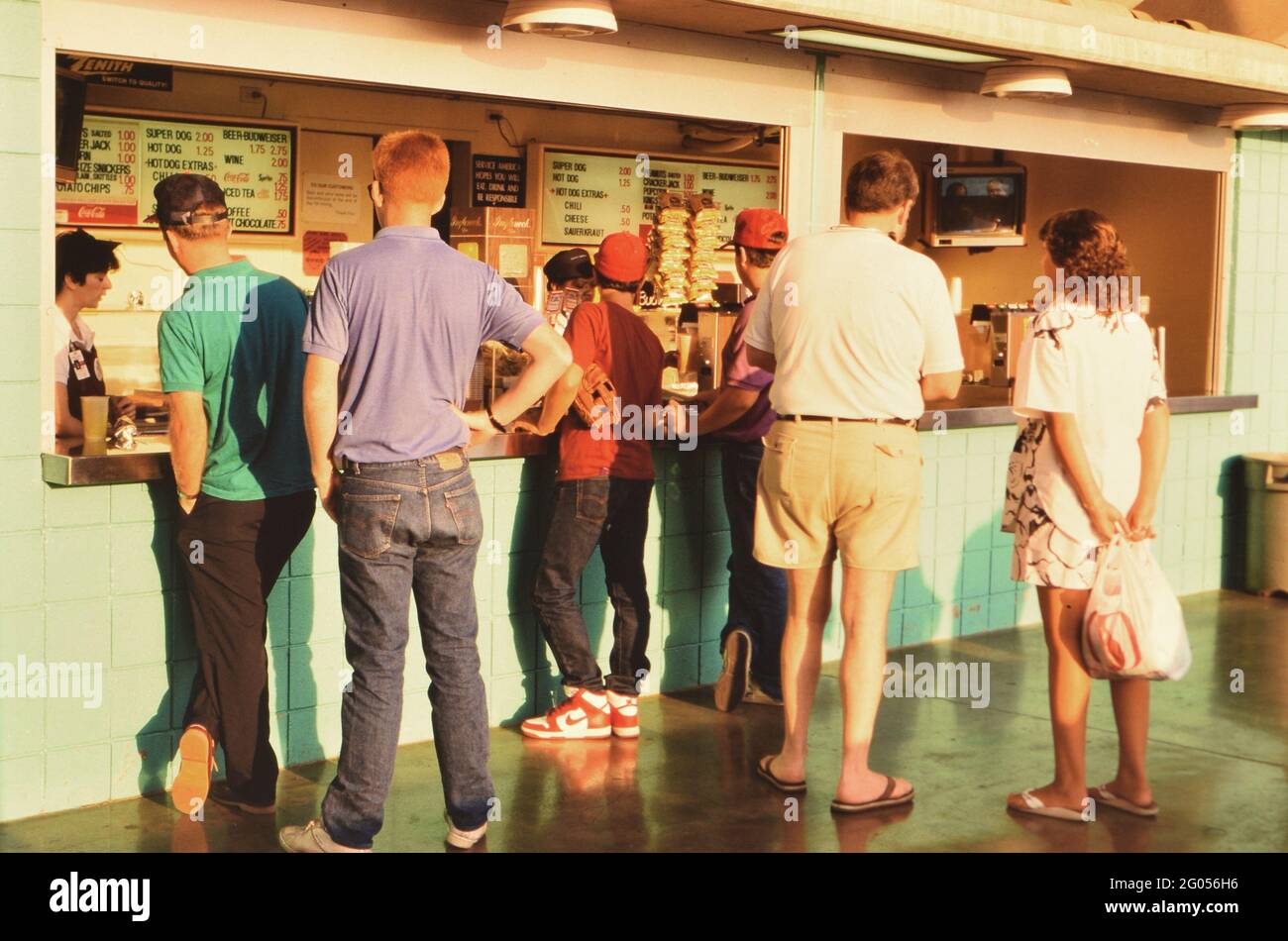 1980s baseball stadium concession stand hi-res stock photography and ...