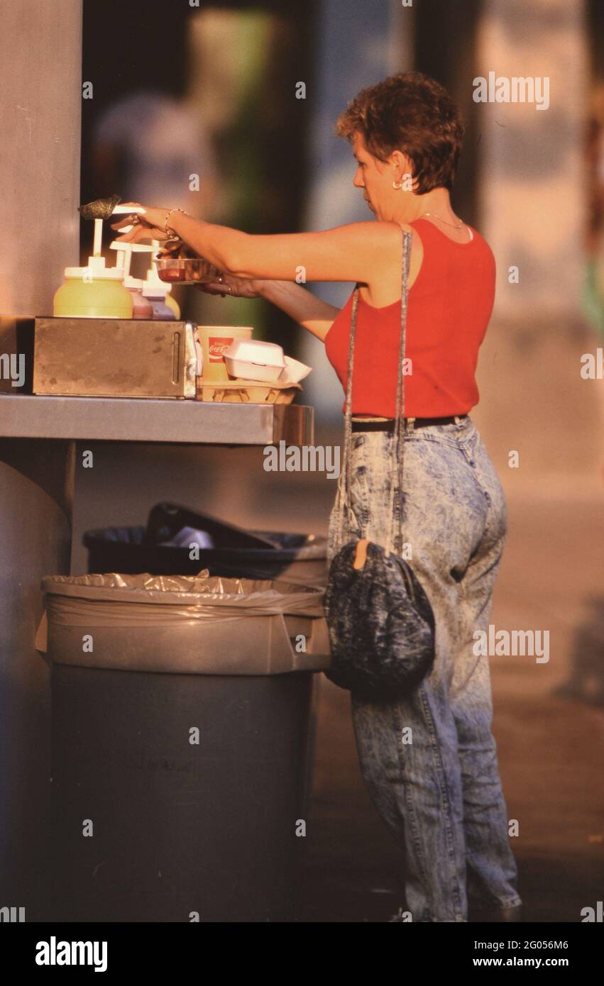 1980s mlb concession stand hi-res stock photography and images - Alamy