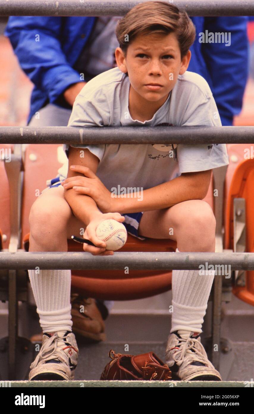 1990s major league baseball hi-res stock photography and images - Alamy