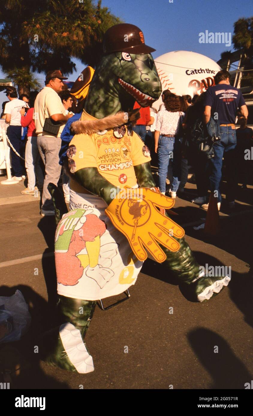 1980s tailgating hi-res stock photography and images - Alamy