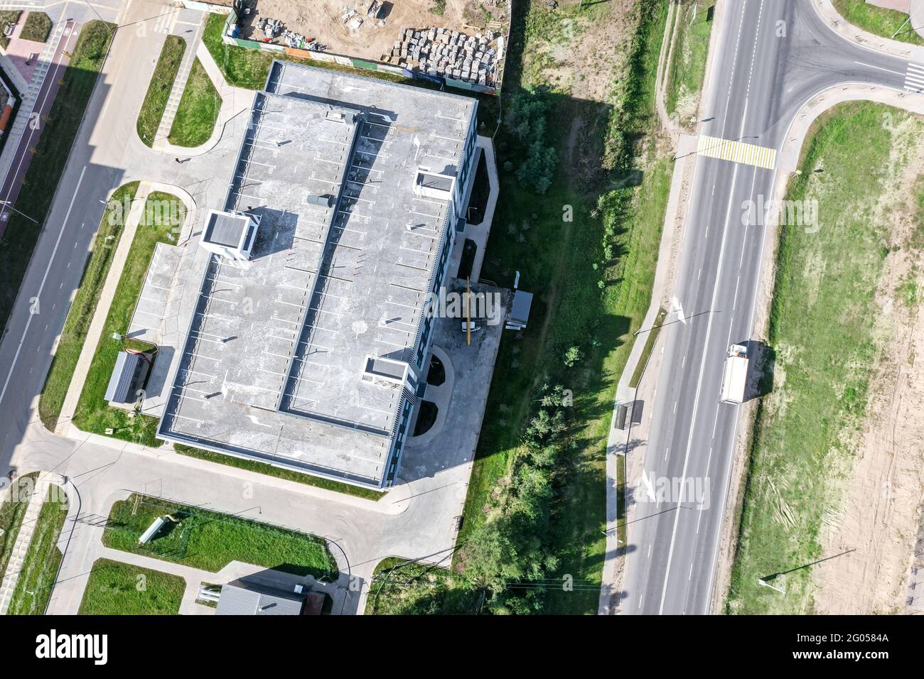 Garage under construction hi-res stock photography and images - Alamy