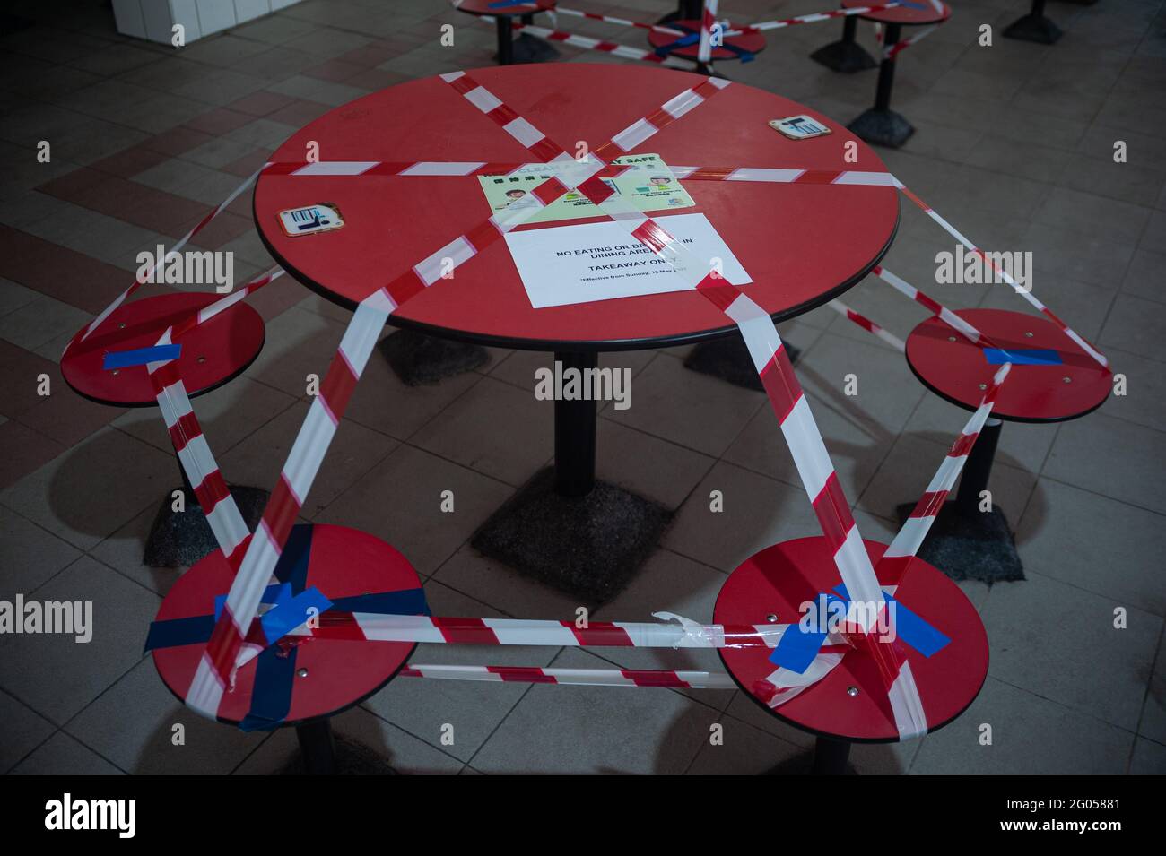 Human cordon hi-res stock photography and images - Alamy