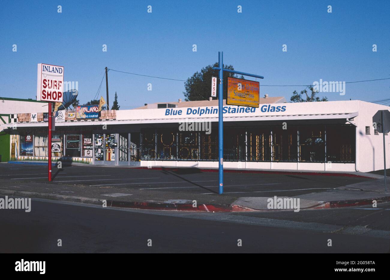 2000s America - Strip mall, La Mesa, California 2003 Stock Photo - Alamy