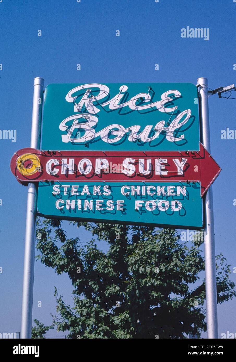 Chop suey restaurant hi-res stock photography and images - Alamy