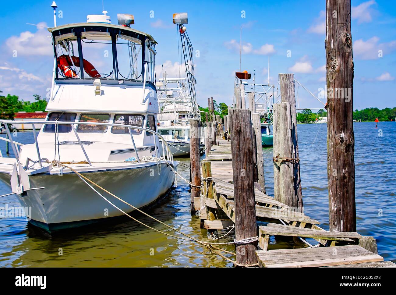 Trawlers boats hi-res stock photography and images - Alamy