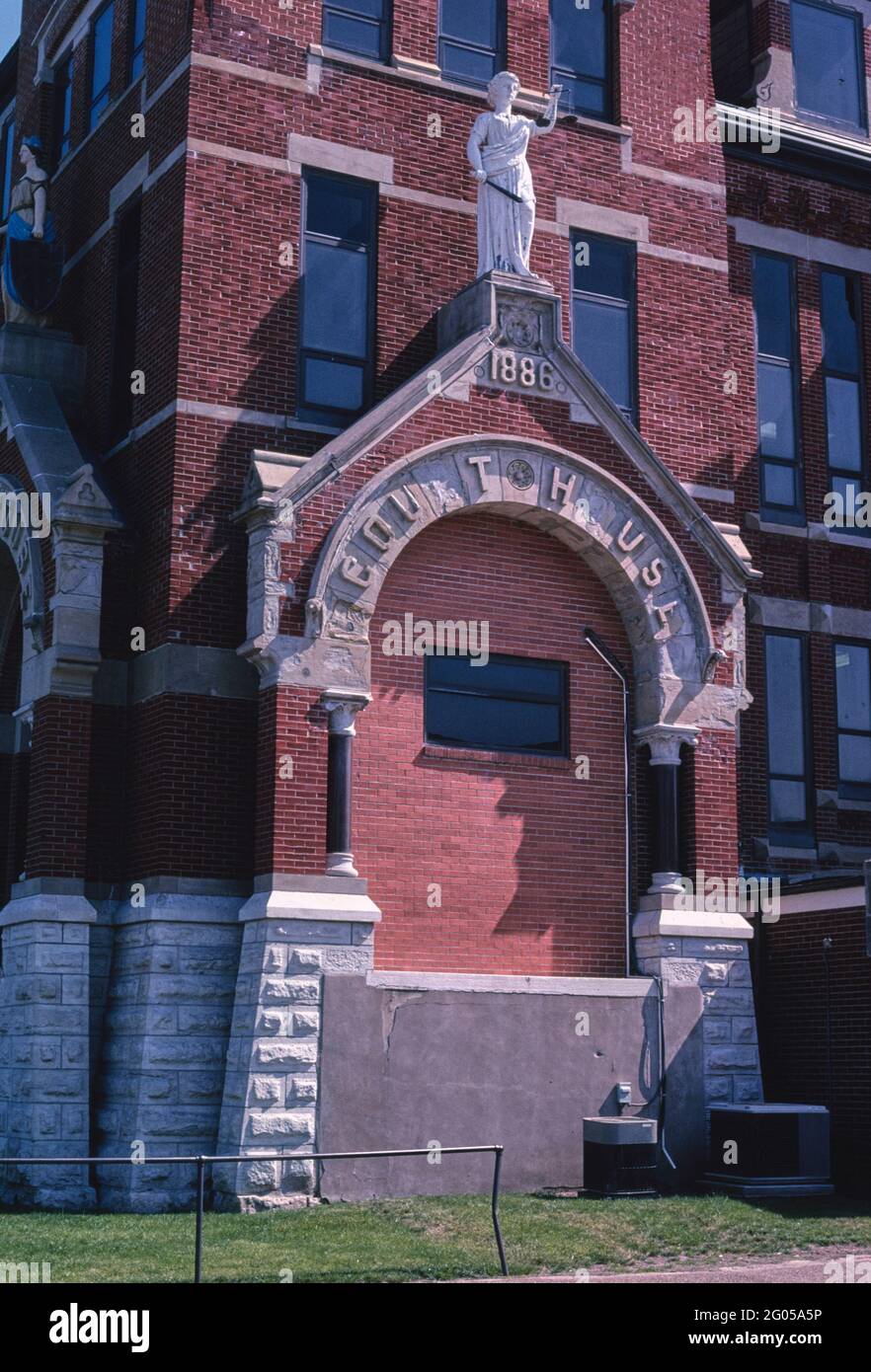 2000s United States - Washington County Courthouse, detail, Washington ...