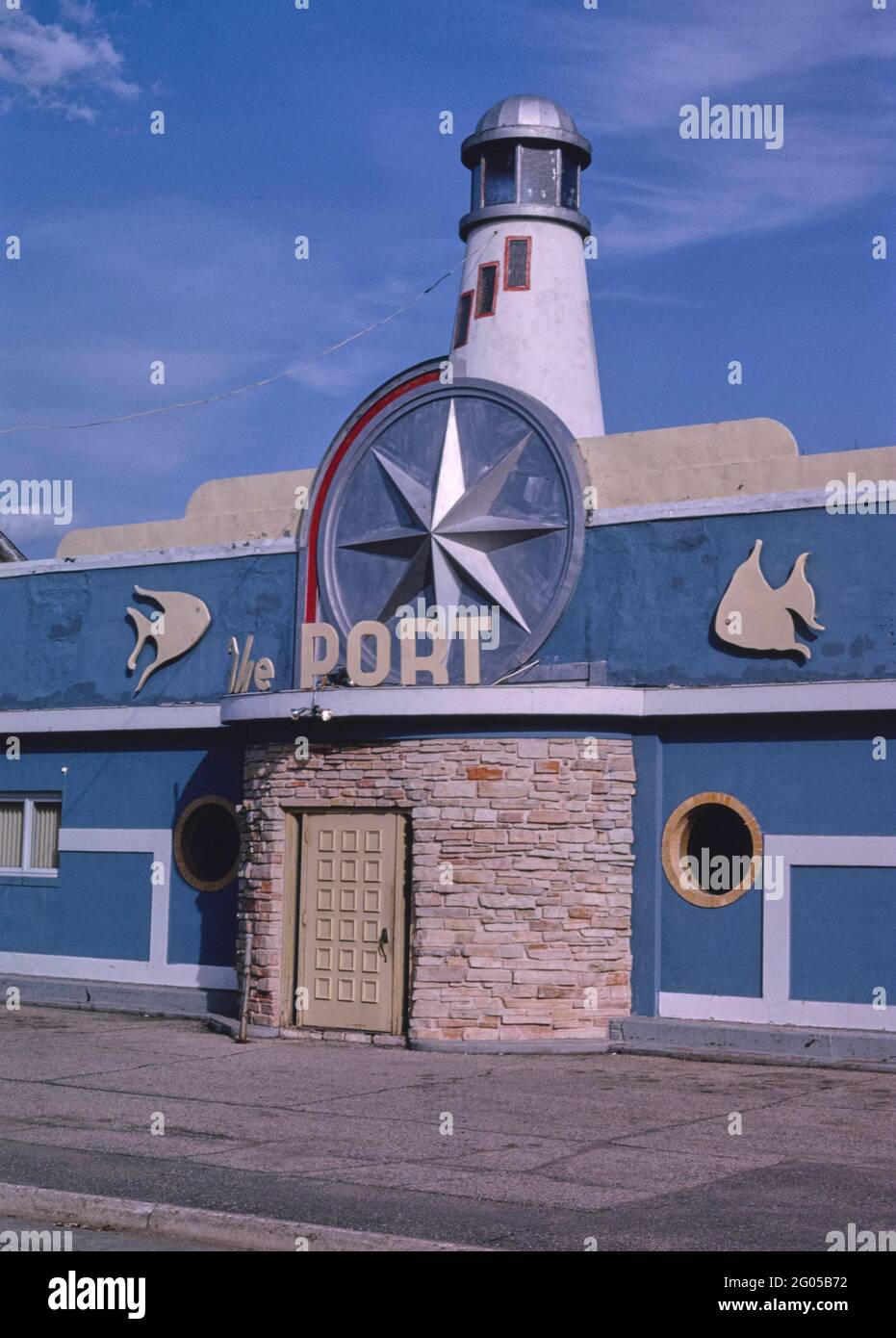 1990s America - Port Supper Club, Pembine, Wisconsin 1992 Stock Photo ...