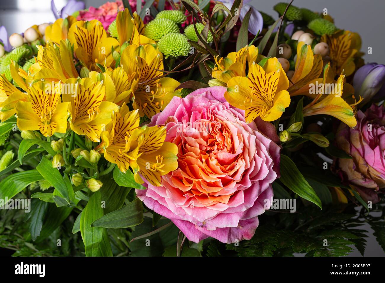 Colorful flower bouquet in bloom close up still Stock Photo - Alamy