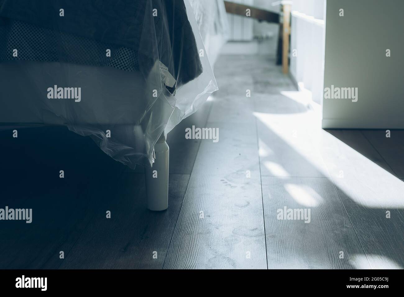Plastic wrapped bed hi-res stock photography and images - Alamy