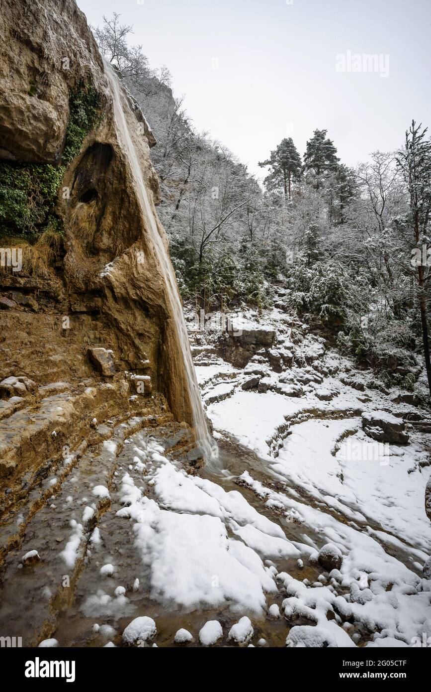 Cascada del pino hi-res stock photography and images - Alamy